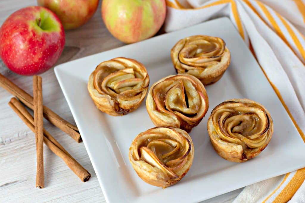 How to Make Apple Pie Roses With an Easy Recipe You'll Love
