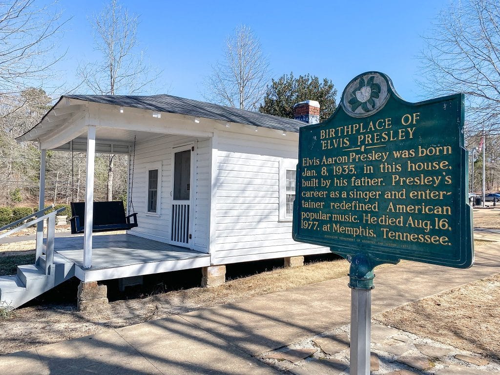 9 Best Things to Do in Tupelo Mississippi for Couples